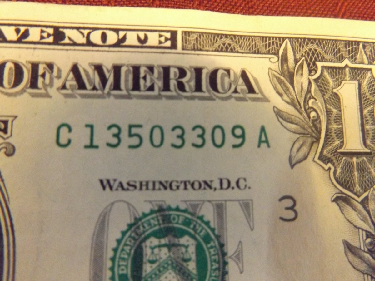 The 0 On The Left In This Serial Number Is Smaller Than The 0 On The ...